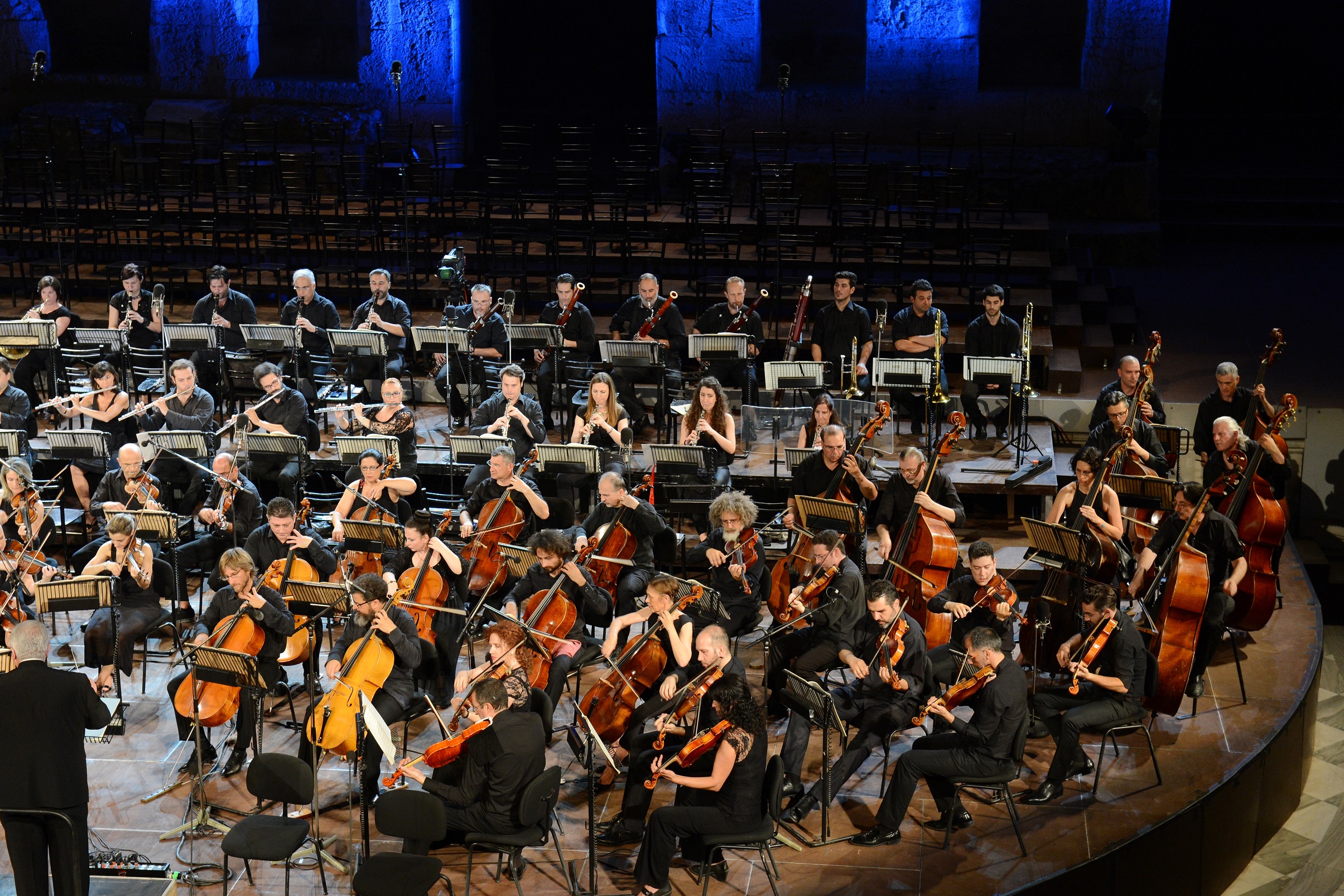 Η ΕΘΝΙΚΗ ΣΥΜΦΩΝΙΚΗ ΟΡΧΗΣΤΡΑ ΤΗΣ ΕΡΤ ΣΤΑ ΠΡΩΙΝΑ ΤΟΥ ΤΡΙΤΟΥ ...